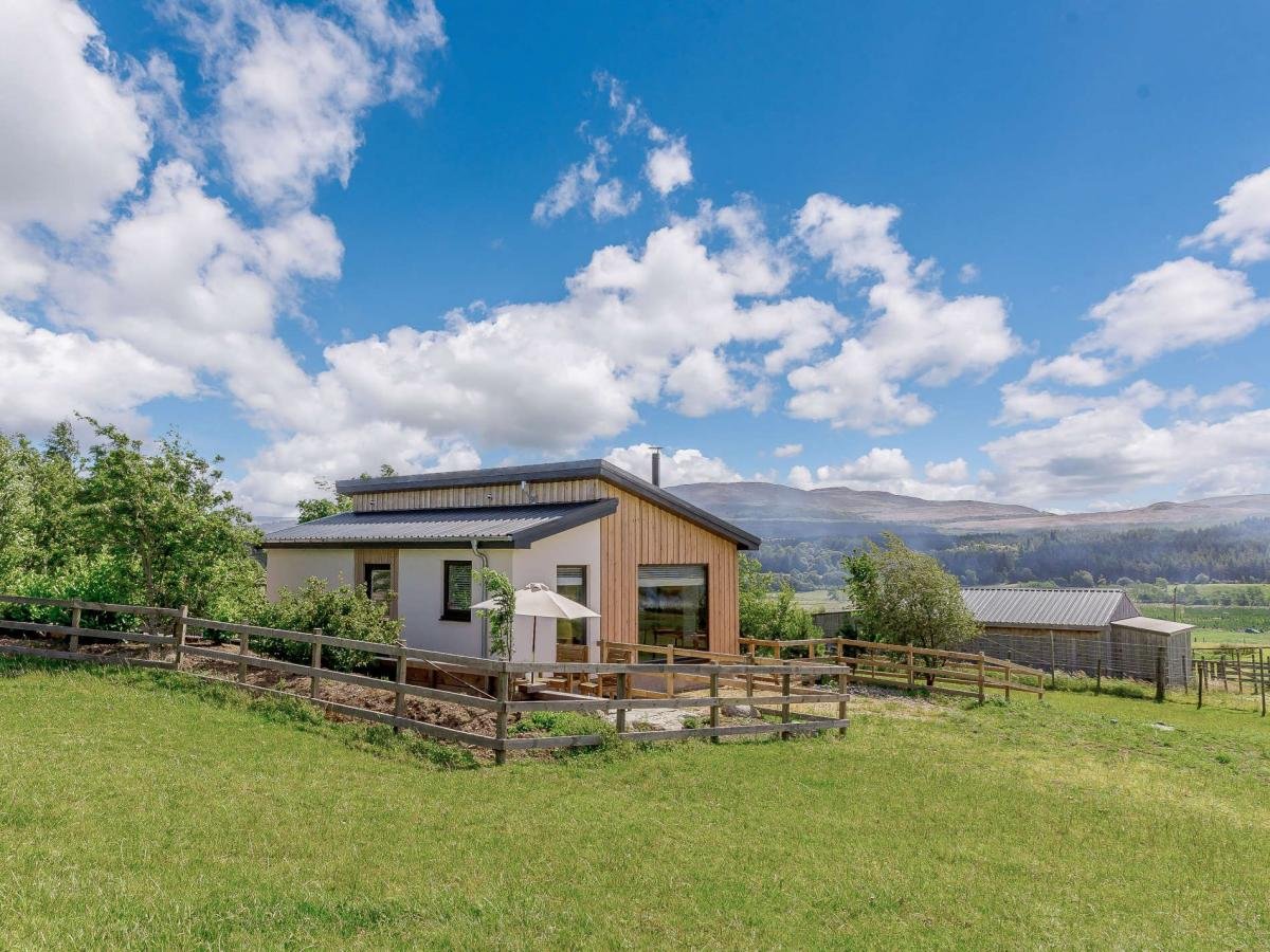 Log Cabin in The Highlands | 5-Star Self-Catering Inverness - Fivestar.ie