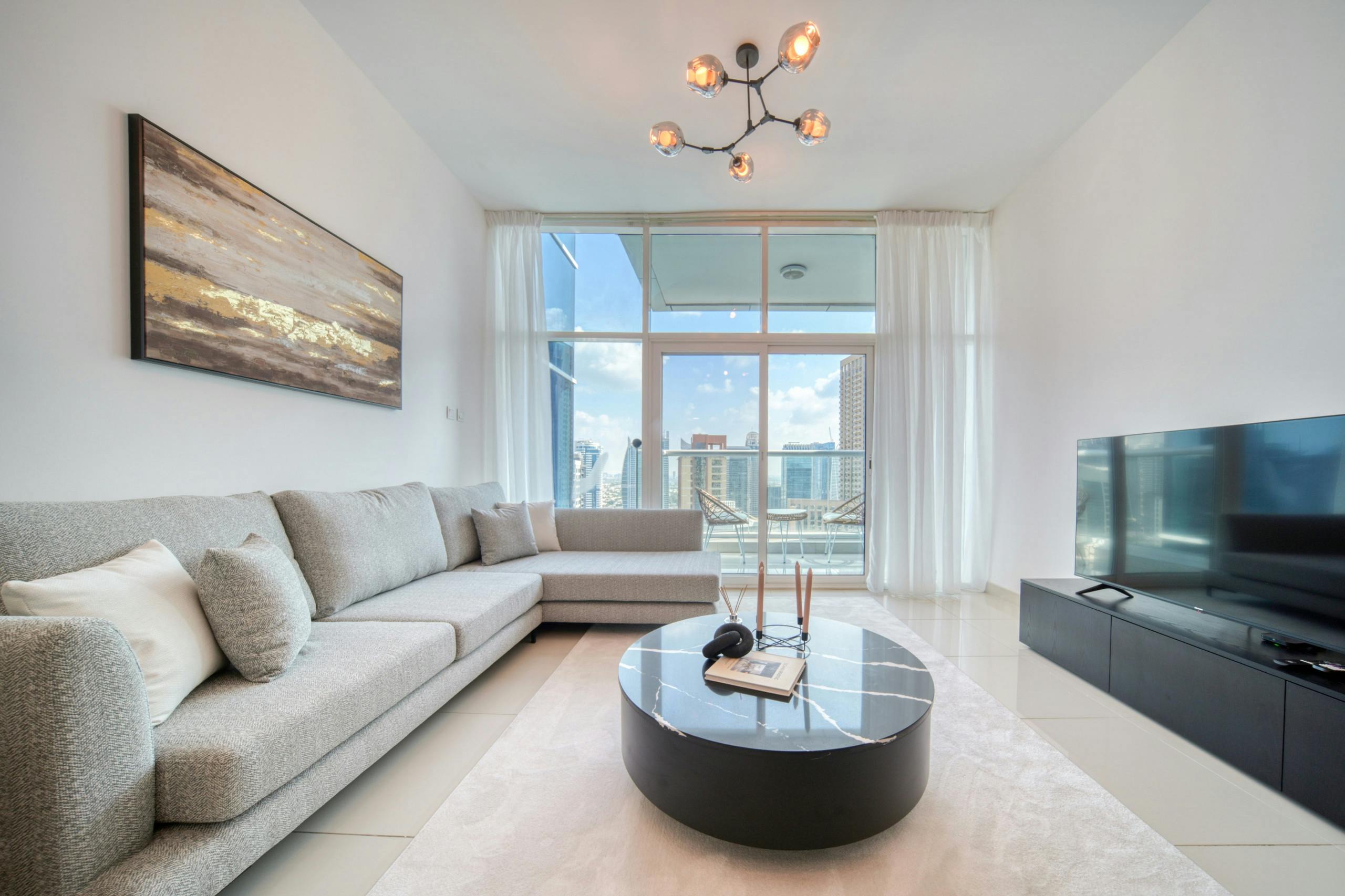 See the Stars | Five Star Reviews Dubai - Fivestar.ie