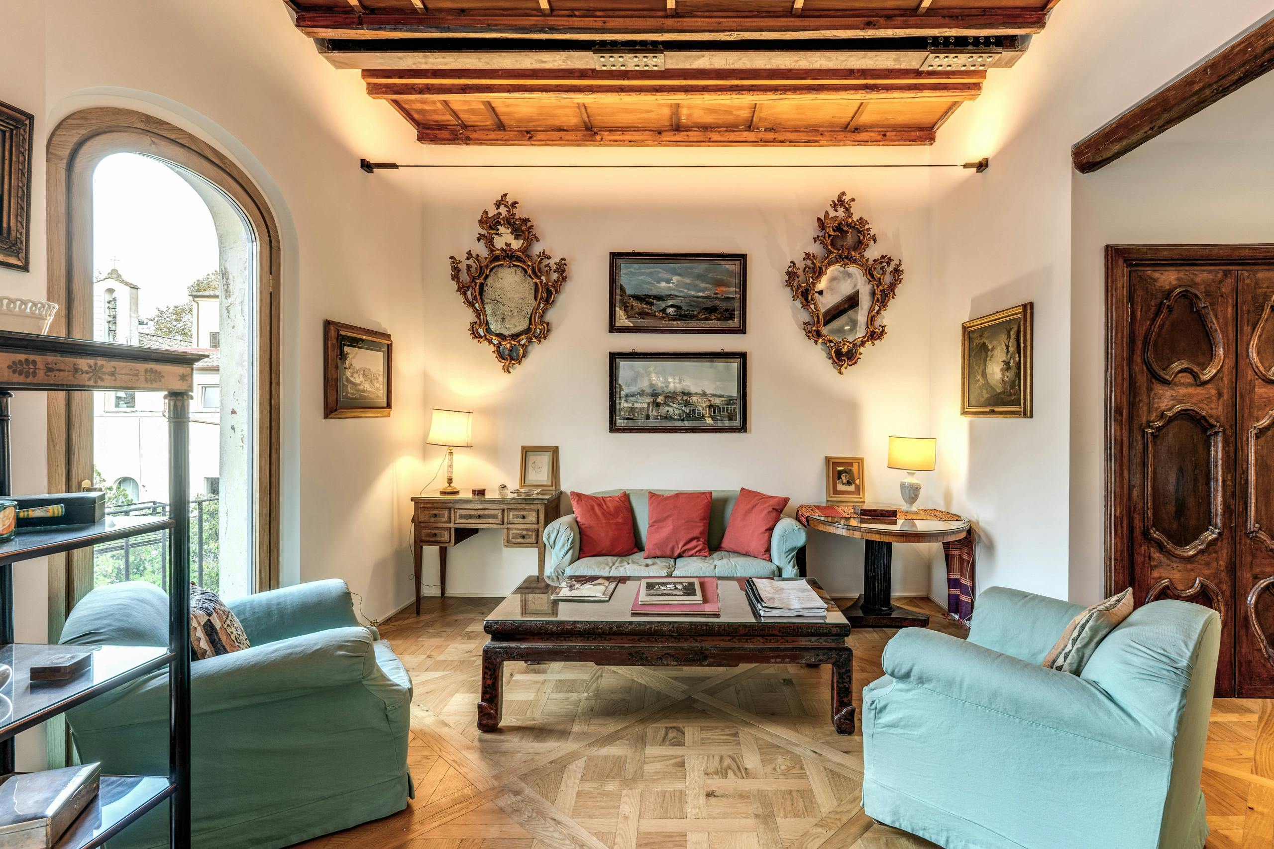 In the Heart of Rome | Luxury Villa in Roma, Italy - Fivestar.ie