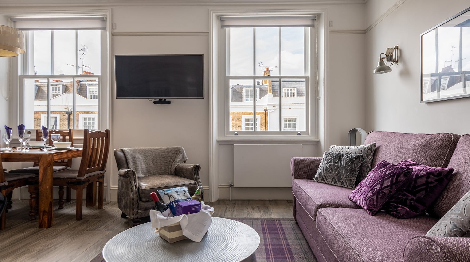 Victoria Violet | 5-Star Self-Catering London - Fivestar.ie