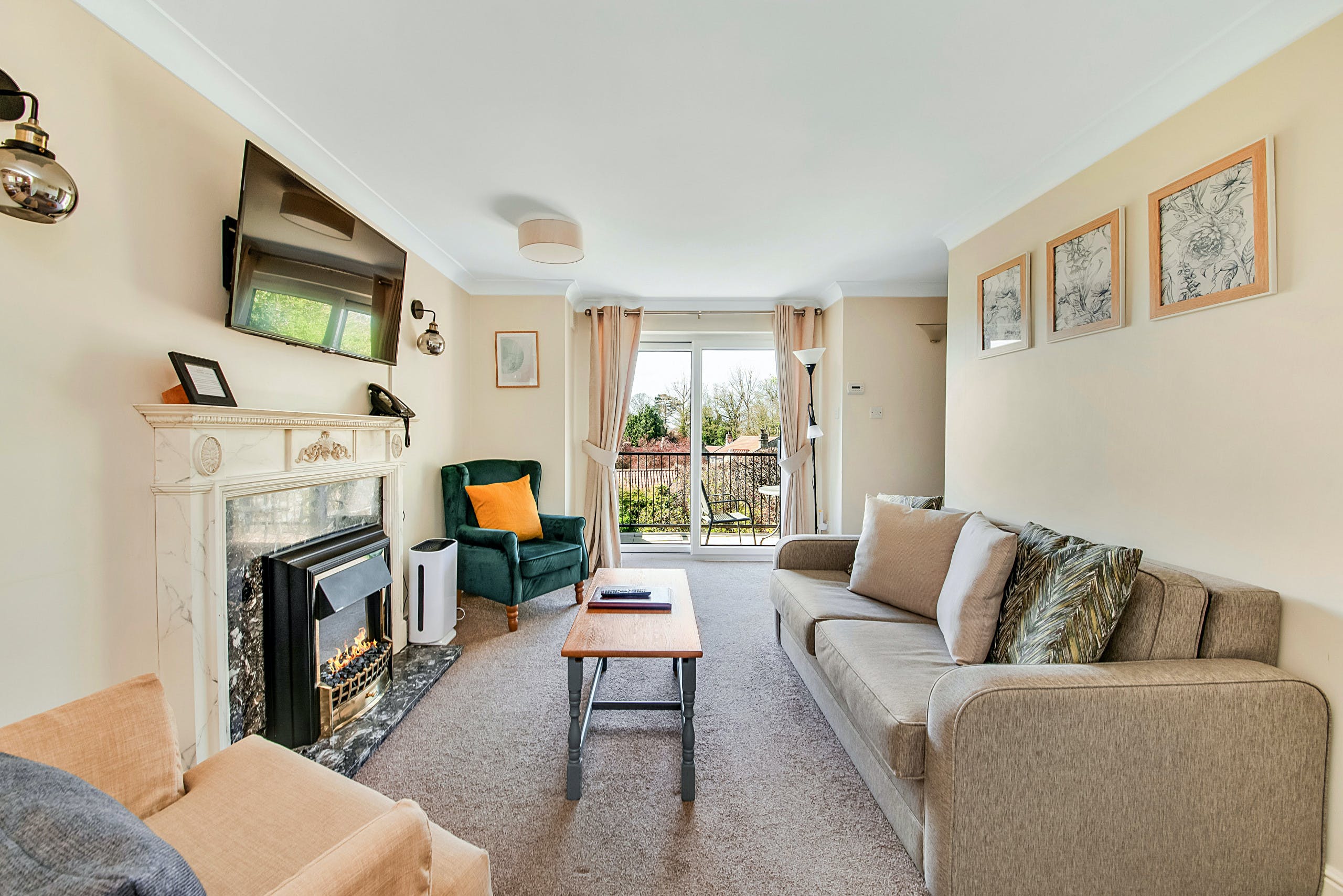 A Slow Retreat | 5-Star Self-Catering Sutton-under-Whitestonecliffe ...