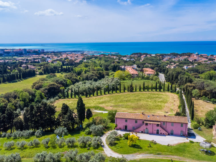 Tini Apartment 4 | Luxury Villa in Castiglioncello, Italy - Fivestar.ie