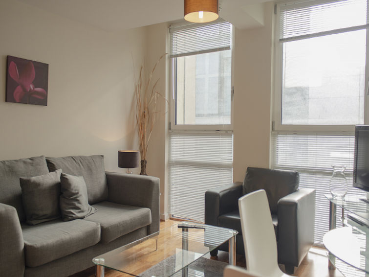 Lambs Passage | 5-Star Self-Catering London City - Fivestar.ie