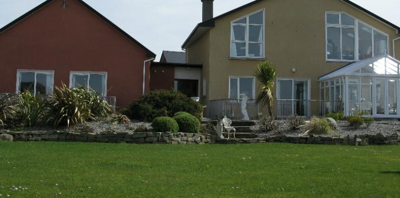 Seasons Lodge | 5-Star Bed & Breakfast Bartragh - Fivestar.ie