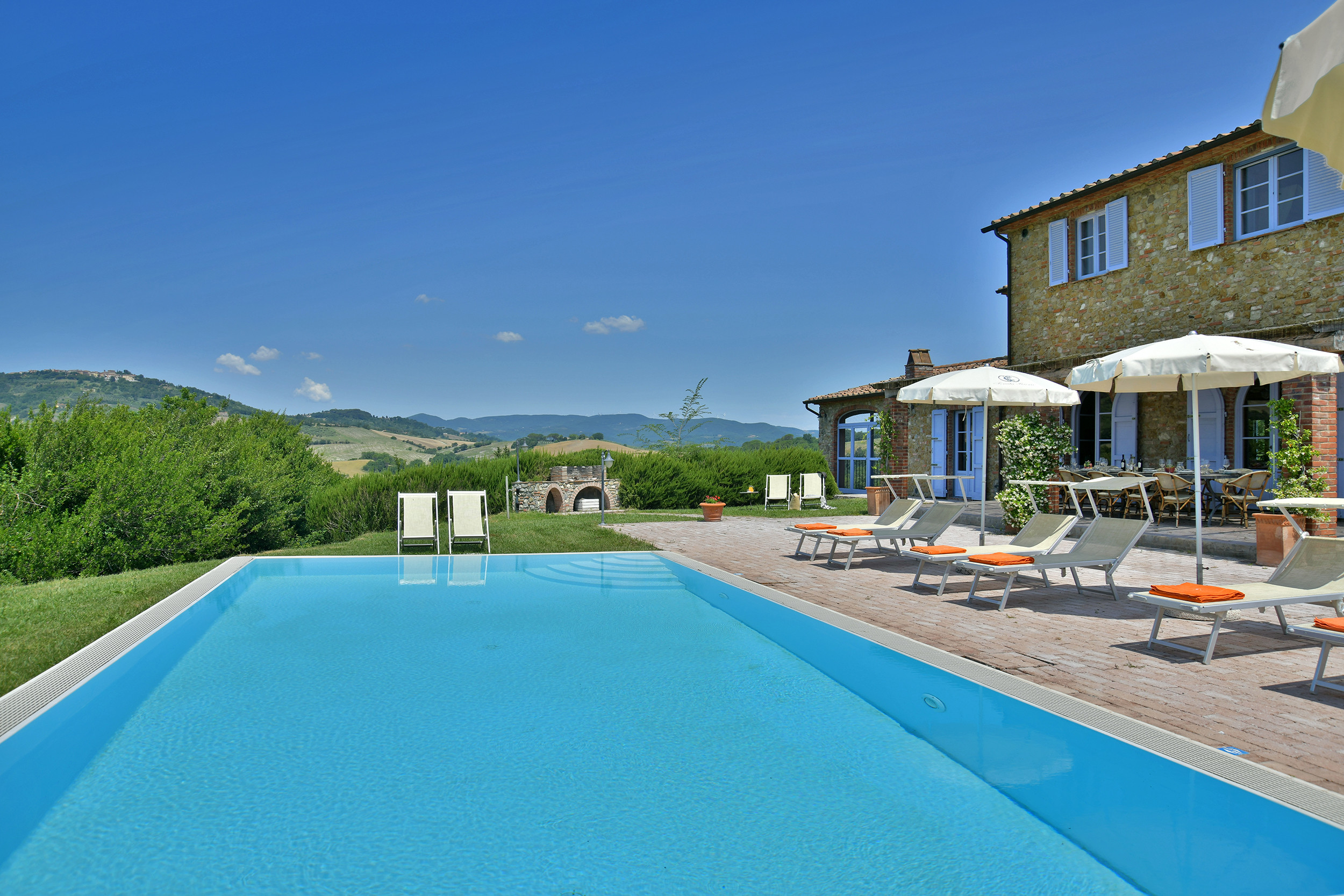 Tuscan Magic | Luxury Villa in Bibbona, Italy - Fivestar.ie