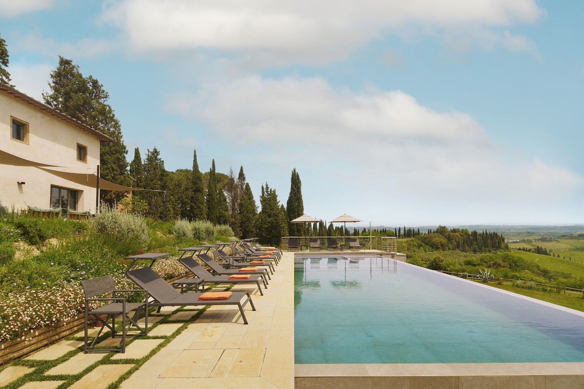Tuscan Time | Luxury Villa in San Gimignano, Italy - Fivestar.ie