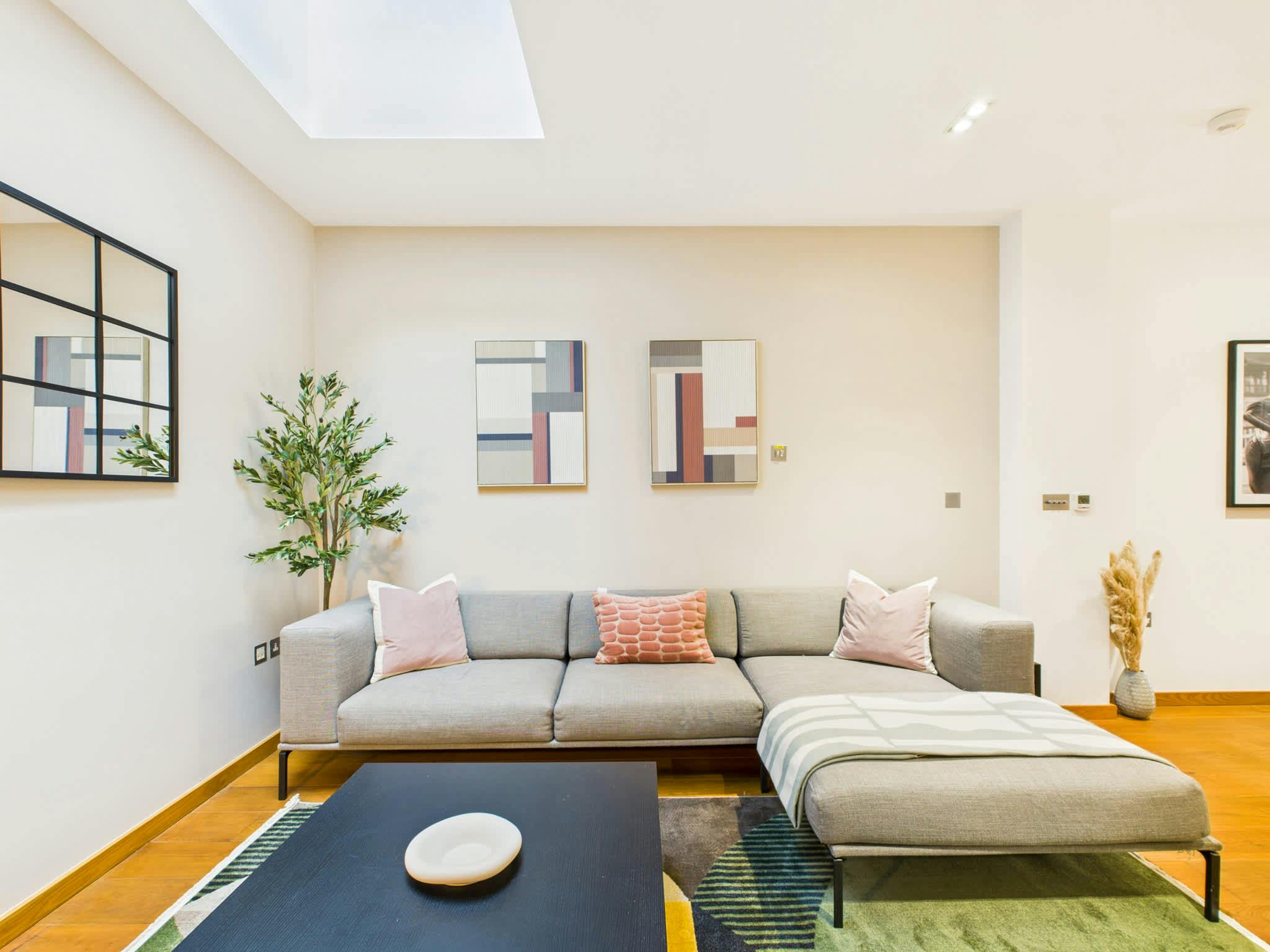 Camden Edge | 5-Star Self-Catering London - Fivestar.ie