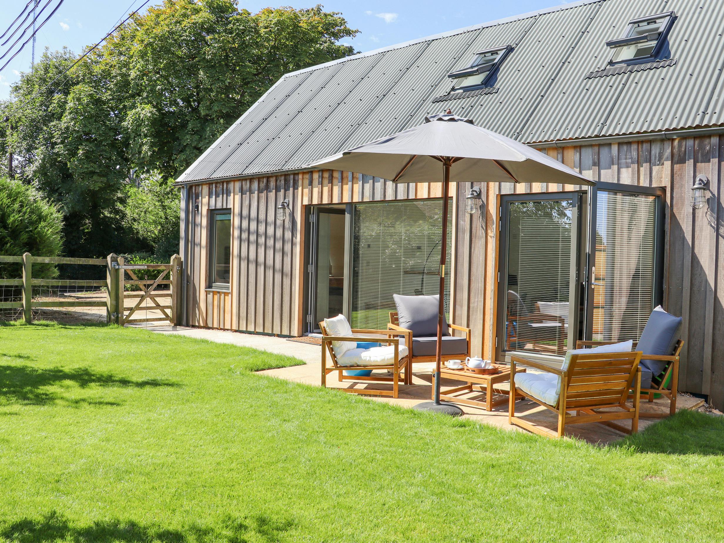 Dover Whisper | 5-Star Self-Catering Church Hougham - Fivestar.ie