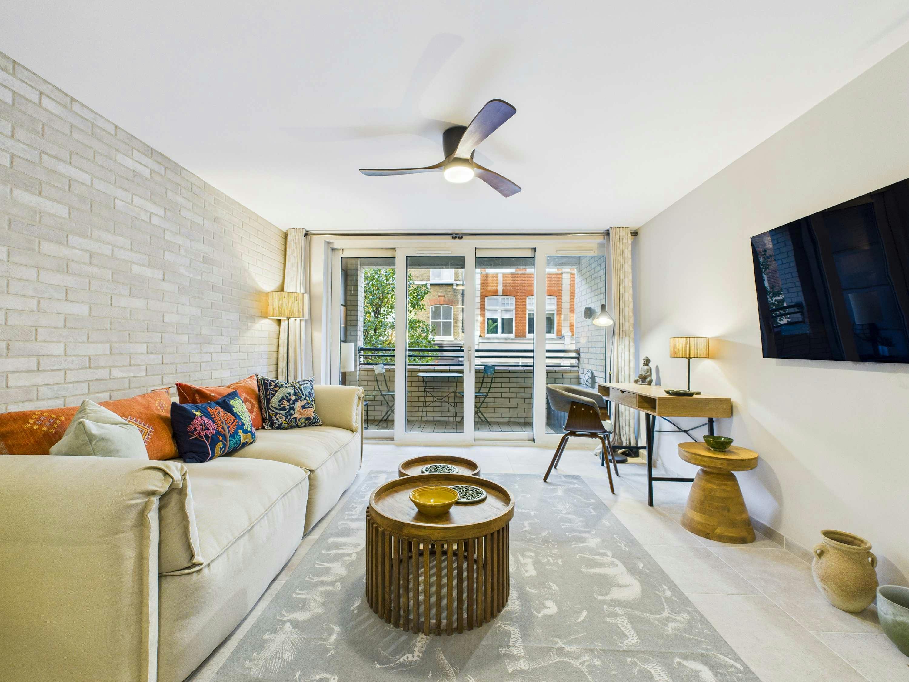 Fitzrovia Perch | 5-Star Self-Catering London - Fivestar.ie