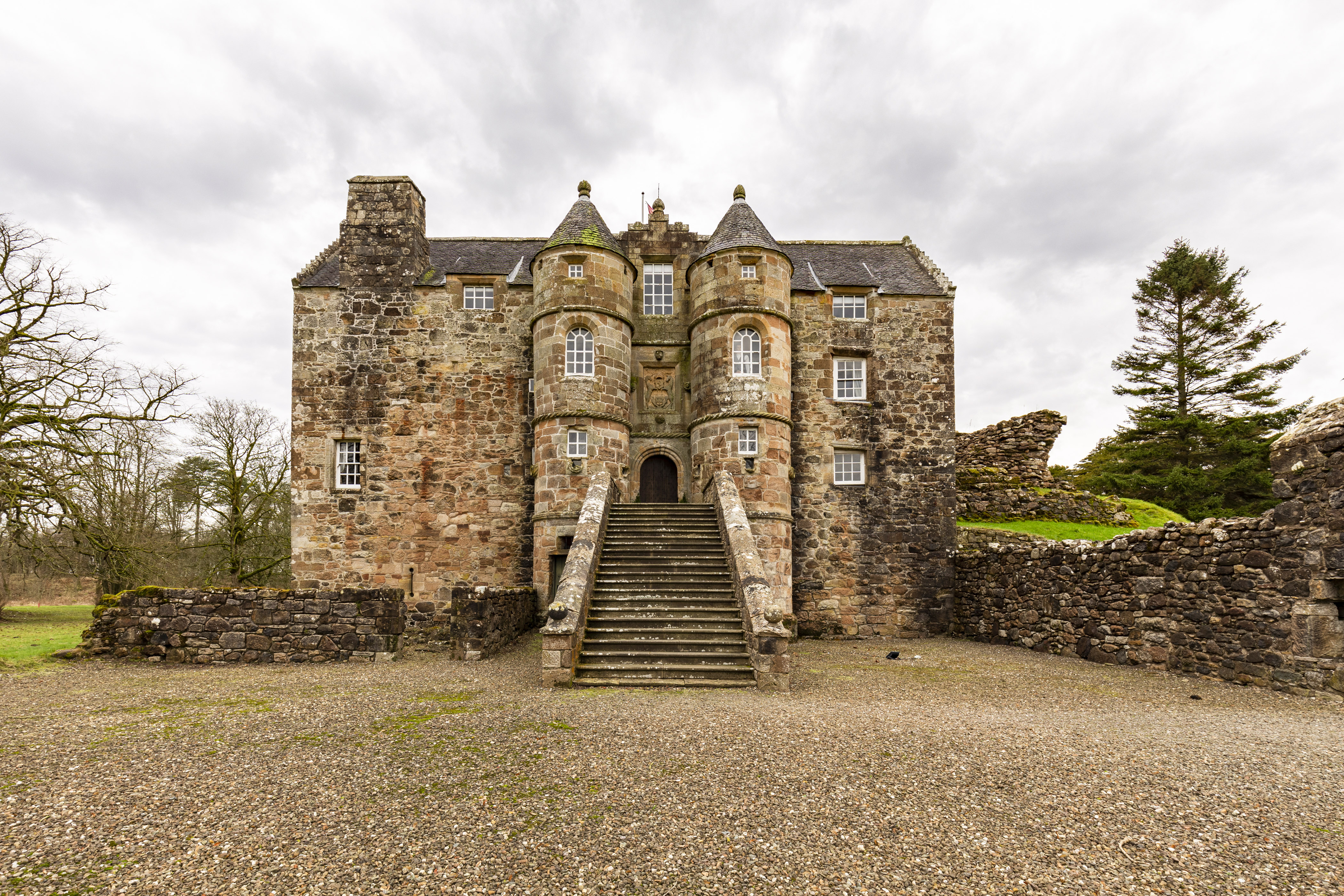 The Regal Castle | 5-Star Self-Catering Kilmaurs - Fivestar.ie