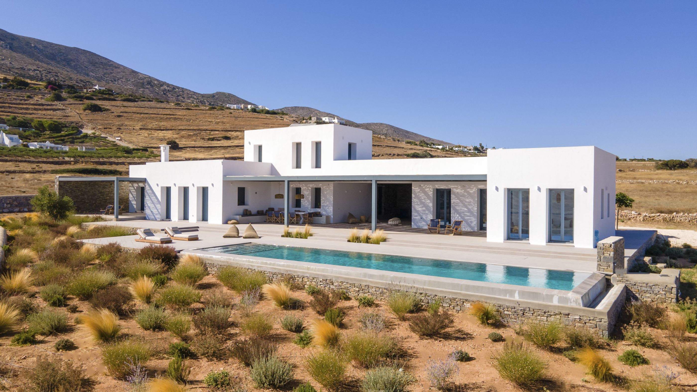 White Isles Haven | Luxury Villa in Paros, Greece - Fivestar.ie