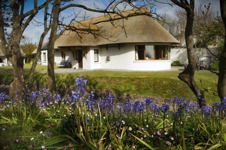 Thatcher's Rest Cottage | 5-Star Self-Catering Bettystown - Fivestar.ie