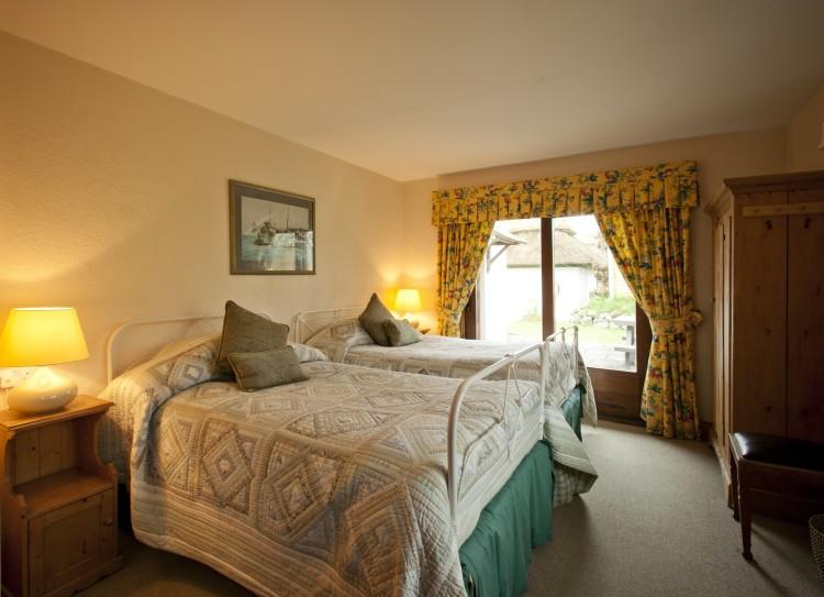 Thatcher's Rest Cottage | 5-Star Self-Catering Bettystown - Fivestar.ie