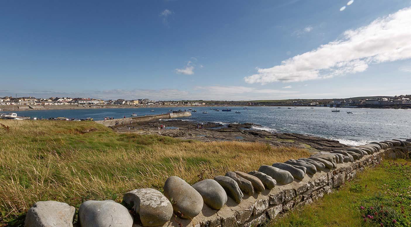 In The Sea At Kilkee | 5-Star Self-Catering Kilkee - Fivestar.ie