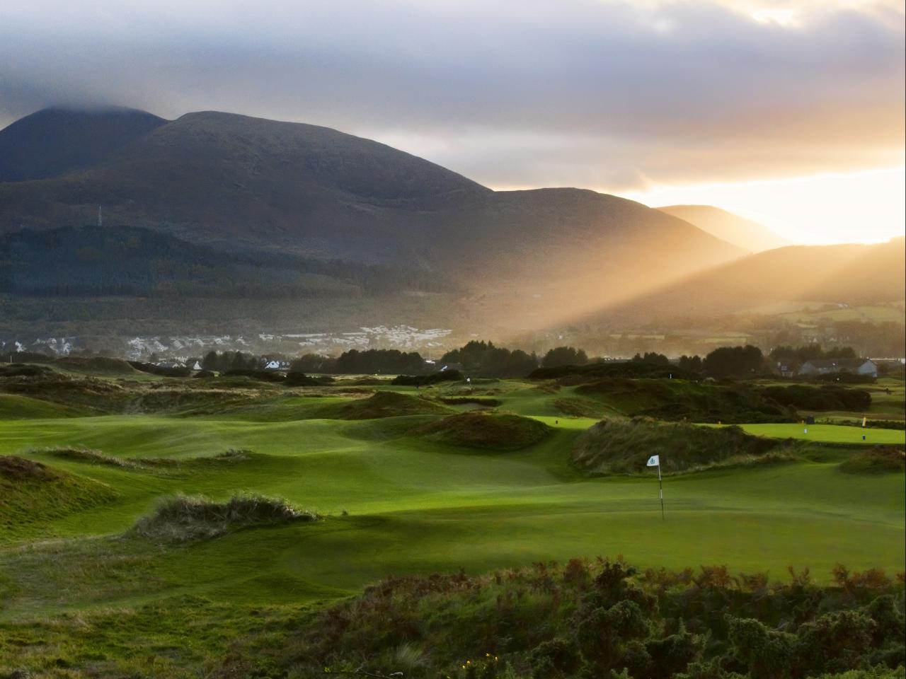 Slieve Donard Resort and Spa | Best Golf Hotels in Newcastle - Fivestar.ie