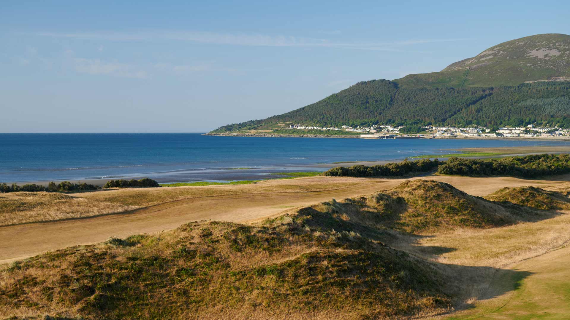 Slieve Donard Resort and Spa | Best Golf Hotels in Newcastle - Fivestar.ie