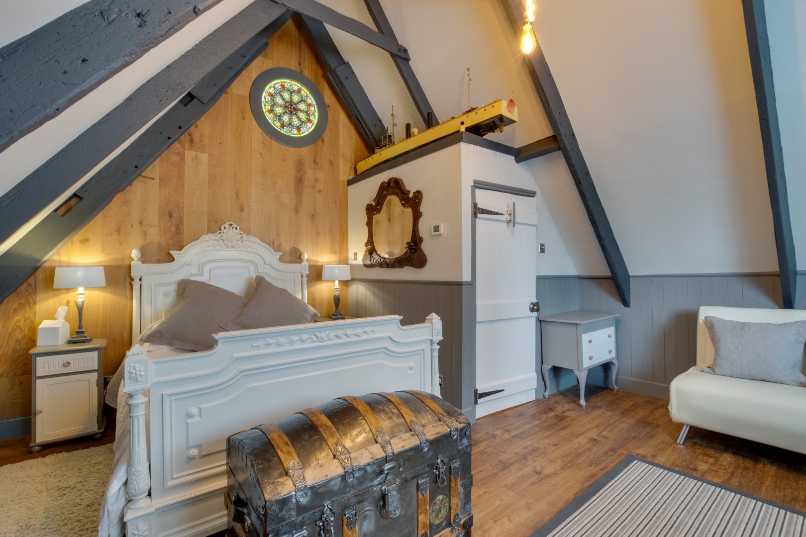 Dancing Beggars | 5-Star Self-Catering Dartmouth - Fivestar.ie