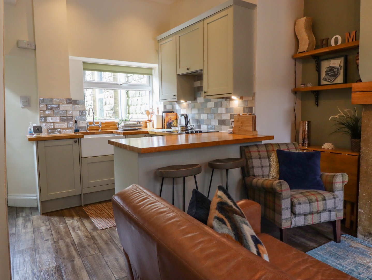 Maria Cottage | 5-Star Self-Catering Haworth - Fivestar.ie