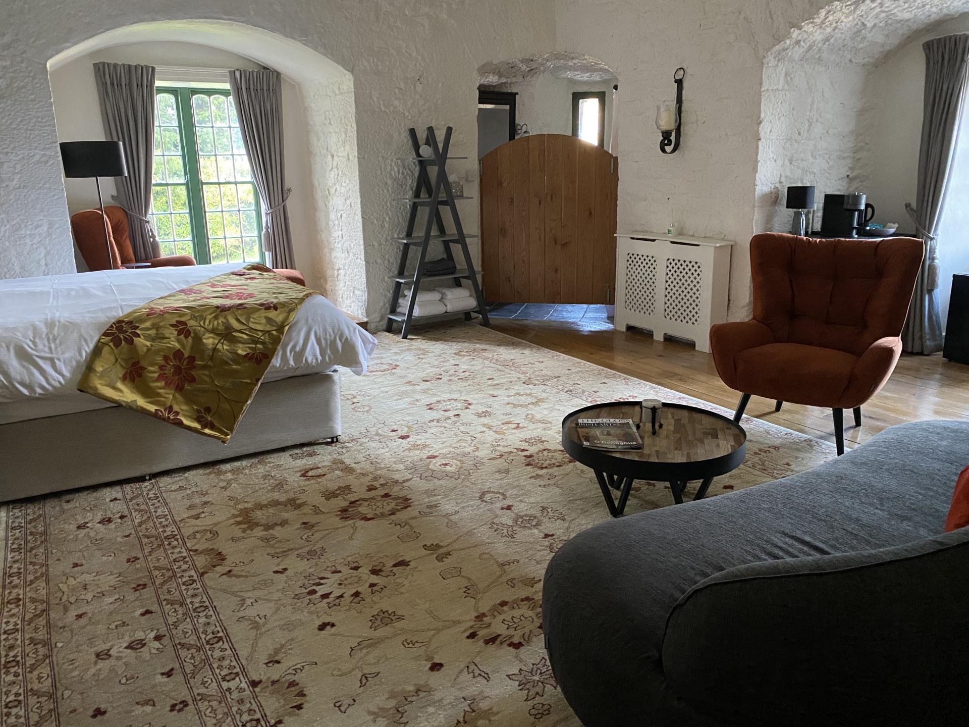 Medieval 15th Century Castle | Group Accommodation in Piltown - Fivestar.ie